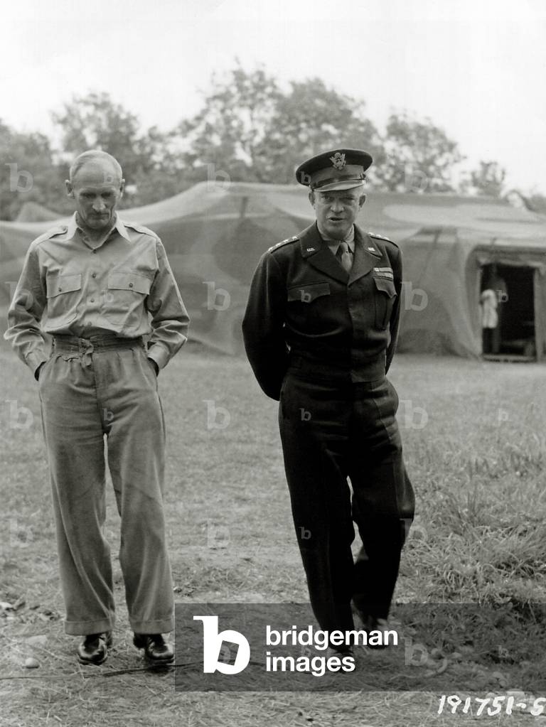 Image of General Dwight D. Eisenhower (Supreme Commander Allied ...