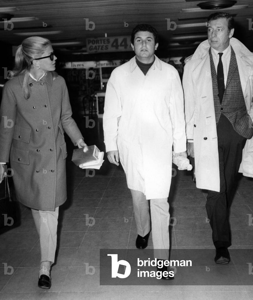 Image of Candice Bergen Claude Lelouch And Yves Montand At Their Arrival