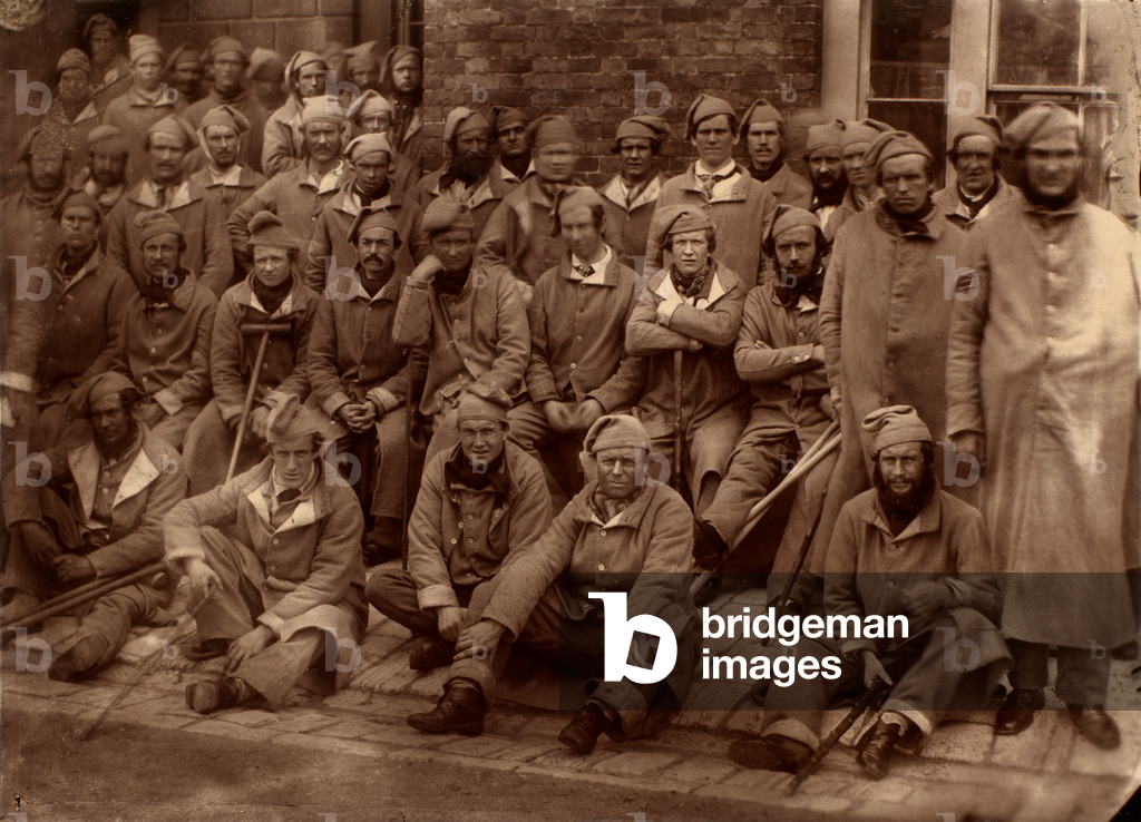 Image of Wounded soldiers seen by Queen Victoria at Brompton Barracks ...