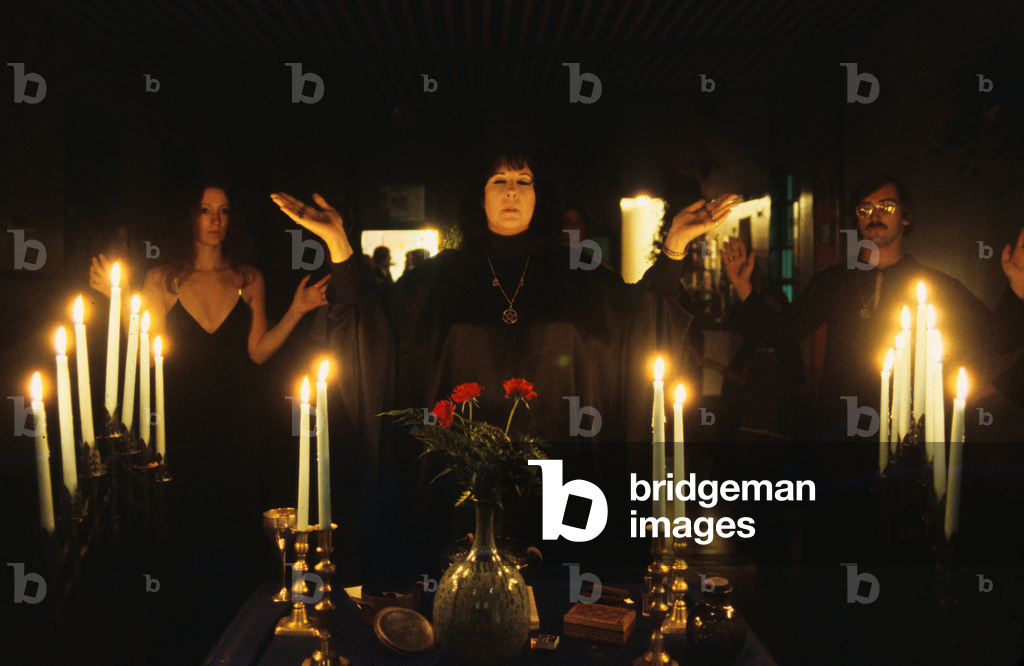 Image of Laurie Cabot, an American Witchcraft High Priestess of Salem ...