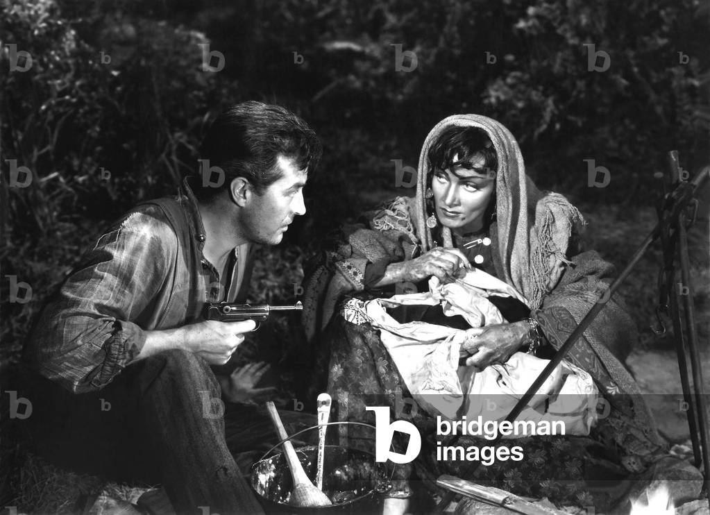 Image of GOLDEN EARRINGS 1947 DIRECTED BY MITCHELL LEISEN
