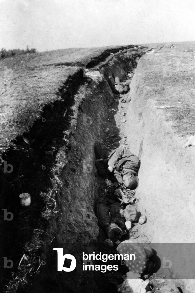 Image of Russian trench after the Battle of Tannenberg, 1914 (b/w