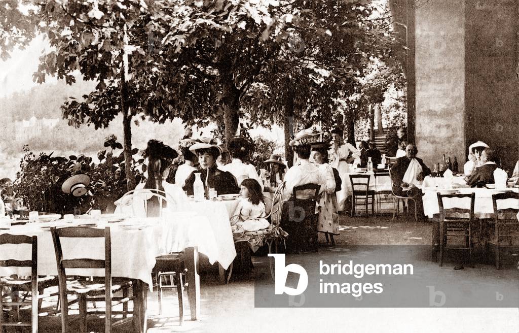 Image of Terrace of the restaurant Berger, Paris, 1895 (b/w photo) by ...