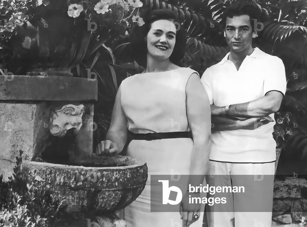 Image of Dame Joan Sutherland, Australian soprano husband Richard ...