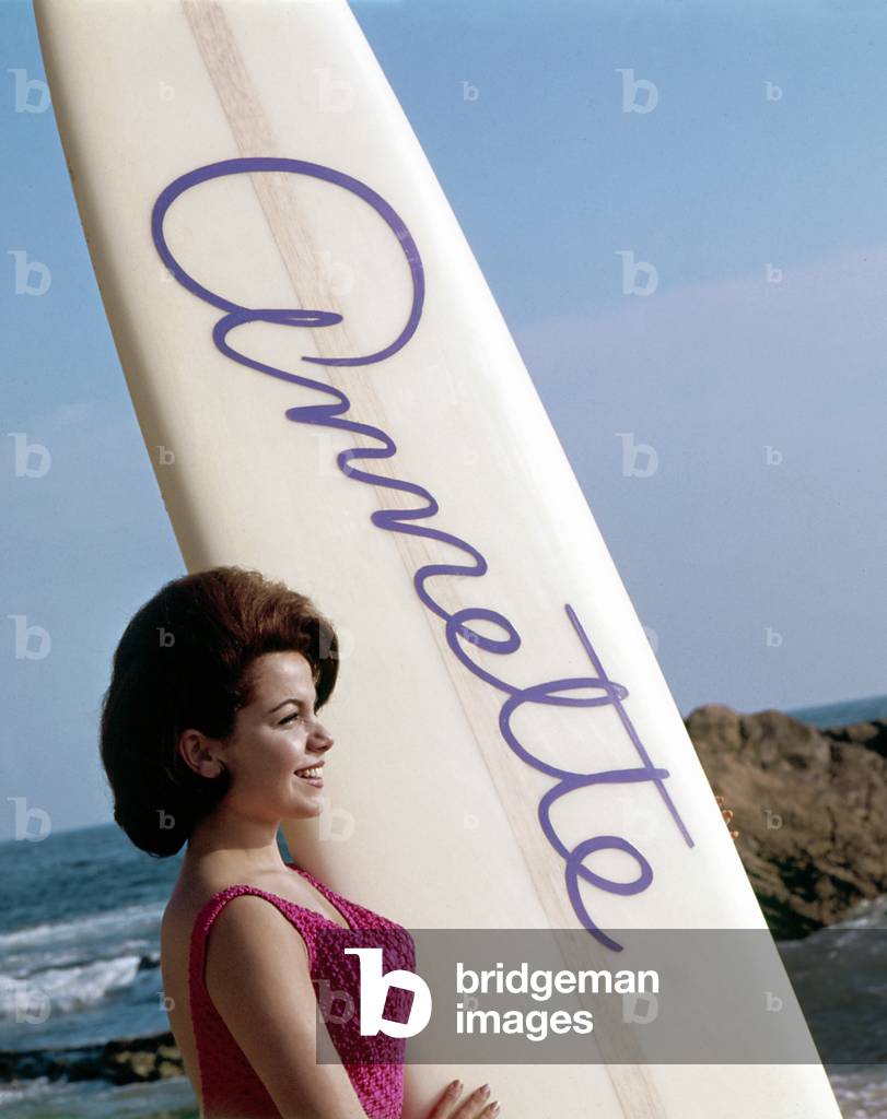 Annette Funicello Beach MORT DE LA BEACH GIRL ANNETTE FUNICELLO A 70