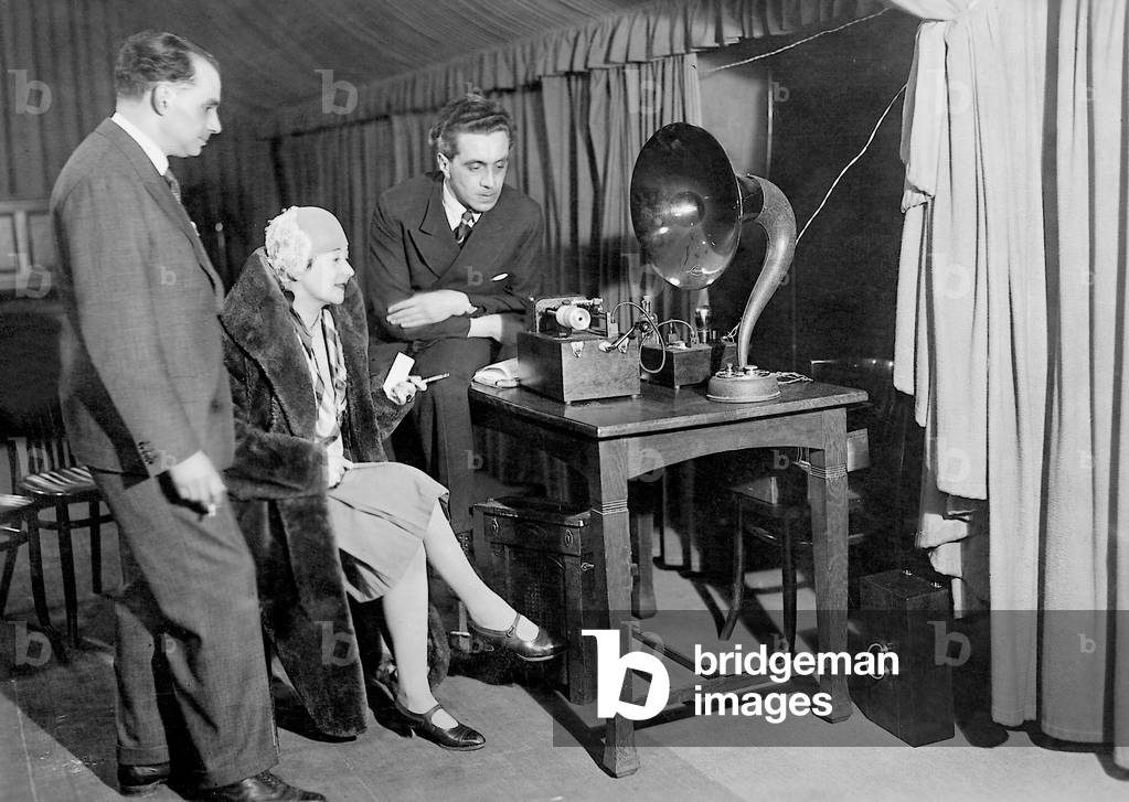 Image of Trude Hesterberg and Ernst Toller, 1929 (b/w photo)