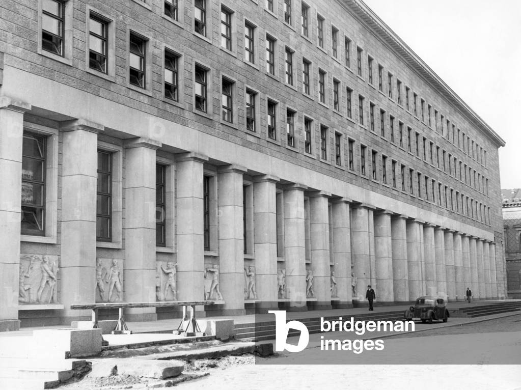 Image of New Reichsbank building in Berlin, 1940 (b/w photo)