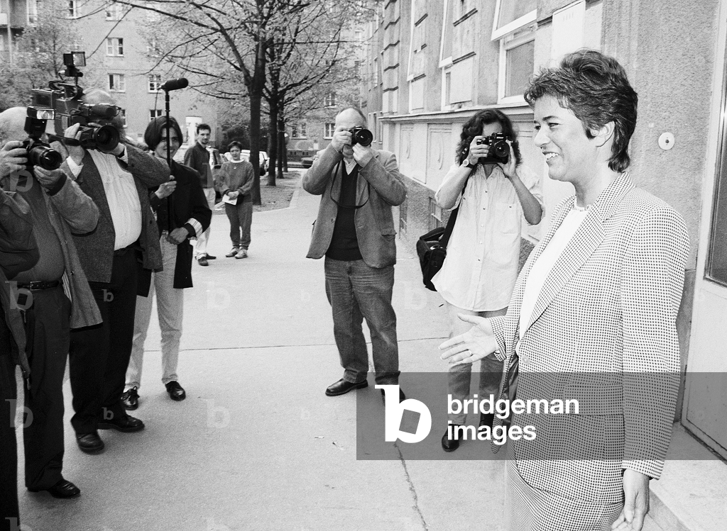 Image of Heide Schmidt at the presidential election, 1992 (photo)