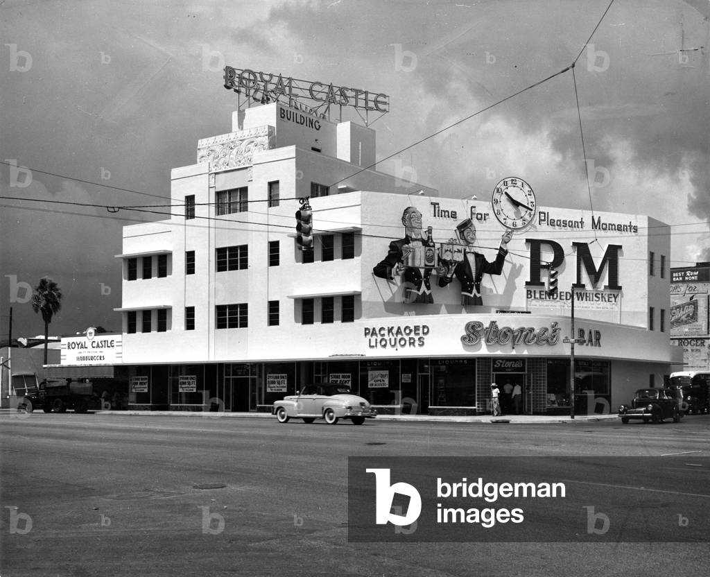 Image of Royal Castle Building, 1950 (b/w photo)