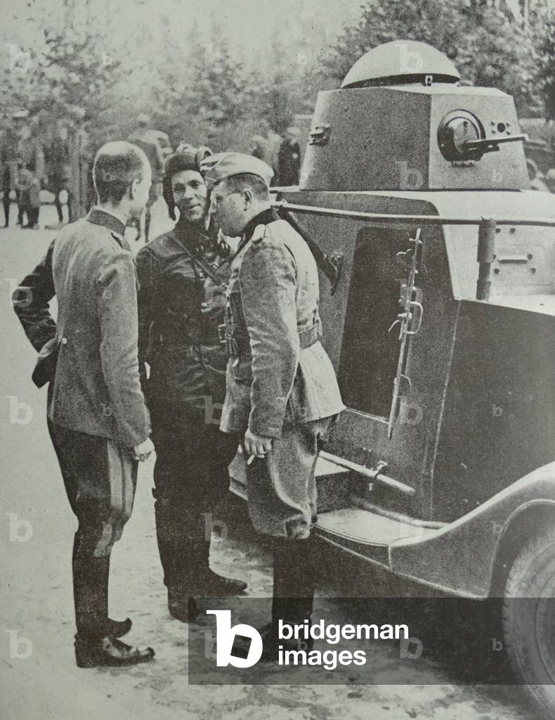 Image of A Soviet representative and Nazi army leaders meeting in Brest ...