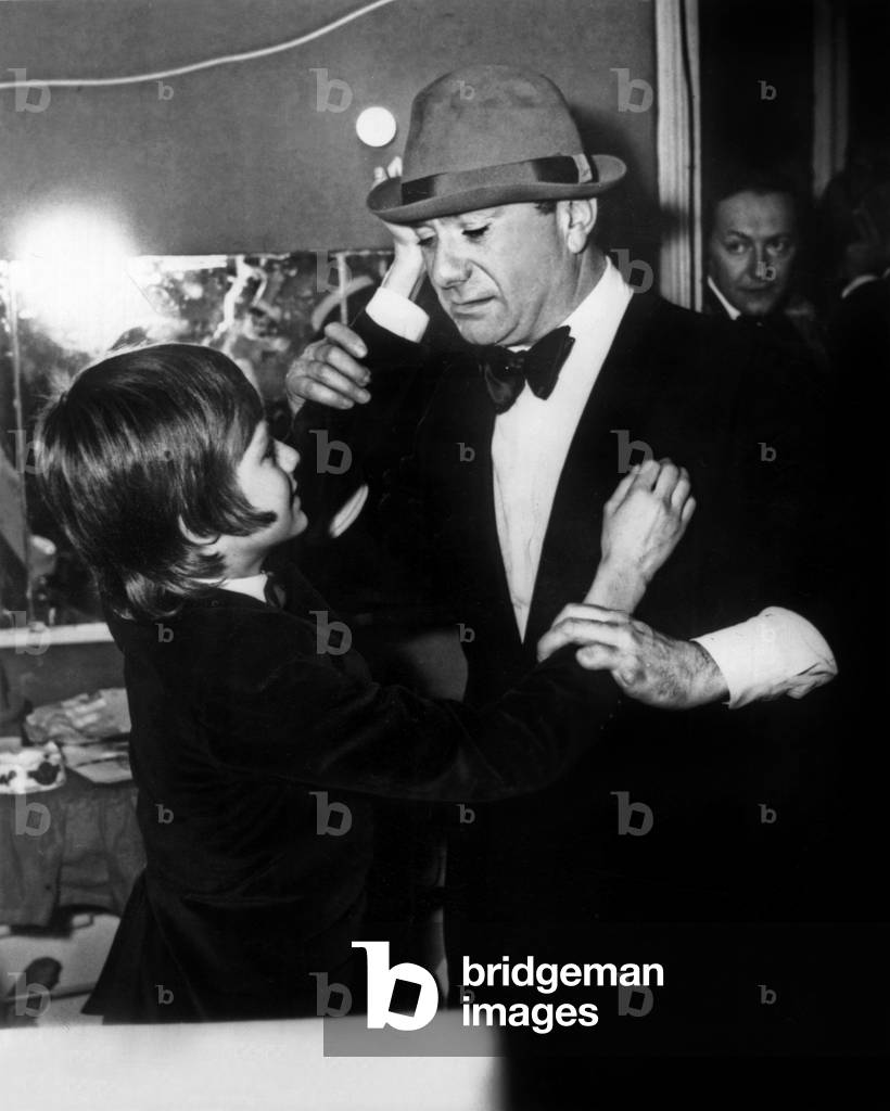 Image of French Humorist Fernand Raynaud and his Son during the Raynaud's