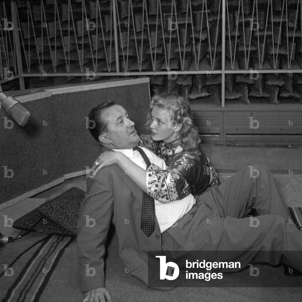 Image of German actor Siegfried Lowitz as a speaker in the audio