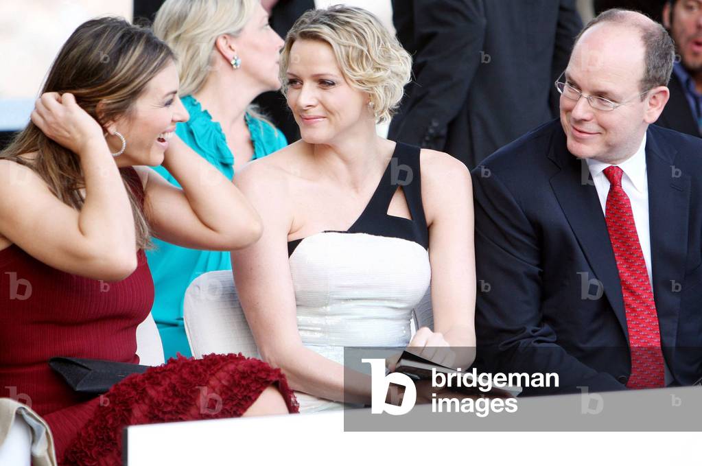 Image of Elizabeth Hurley, Charlene Wittstock et Albert de Monaco