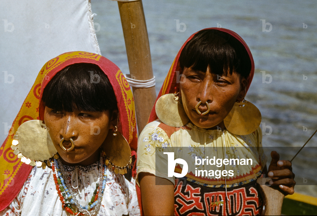 Image of Women with gold nose rings of Cuna tribe of Mulatas by Marden ...