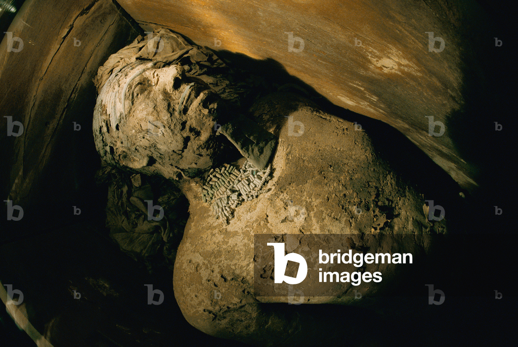 Image of Egypt; Archaeology; Old Kingdom; Saqqara; Mummy; Nefer; Tomb ...