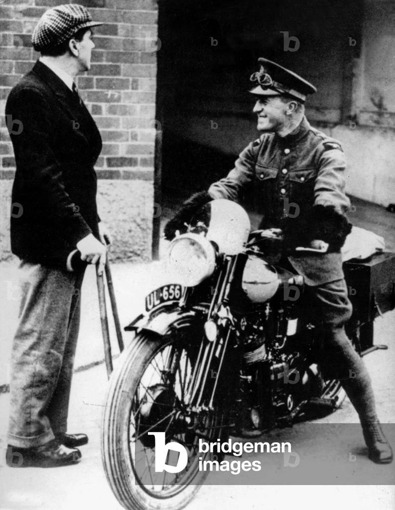 Image of T. E. Lawrence (b/w photo)