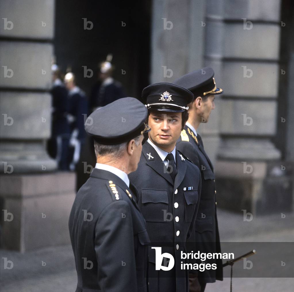 Image of Carl XVI Gustaf, King of Sweden, outside the royal palace