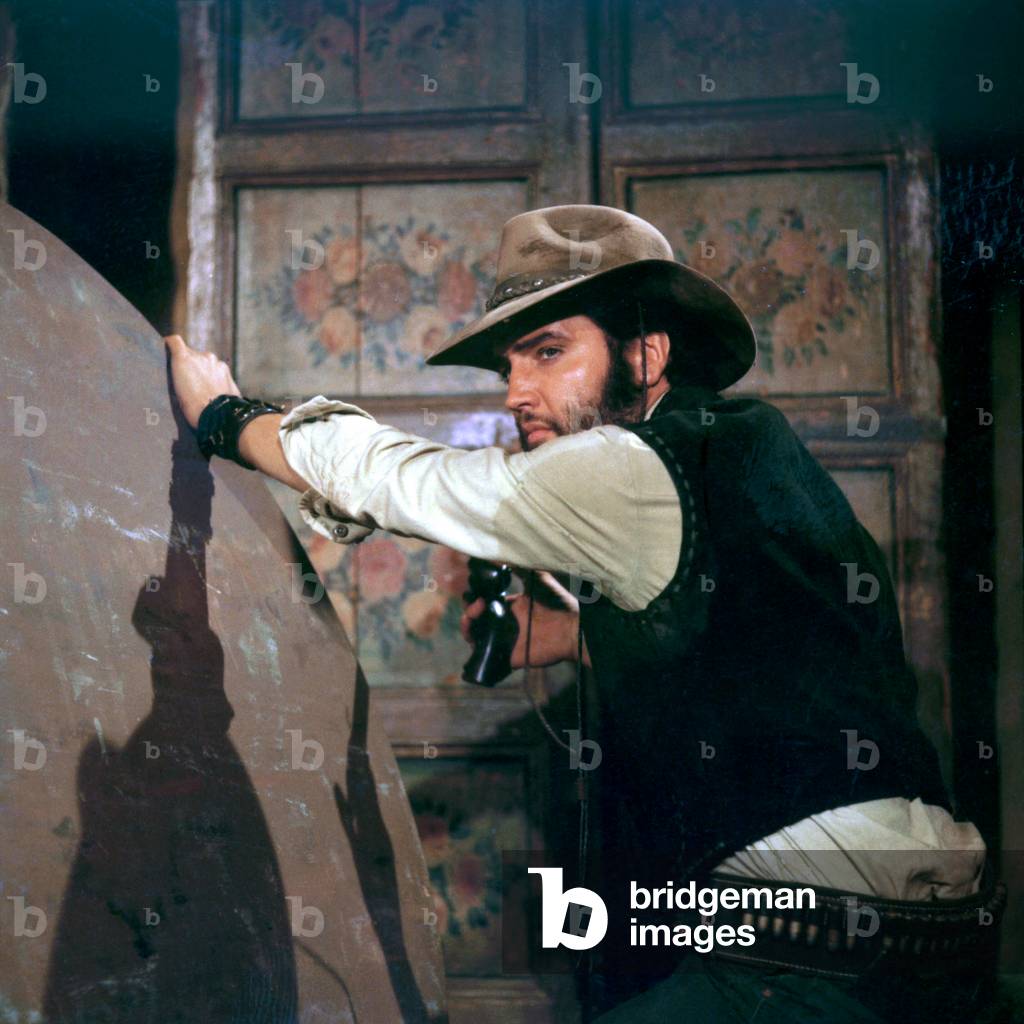 Image of Elvis Presley, Charro 1968 Directed By Charles Marquis Warren