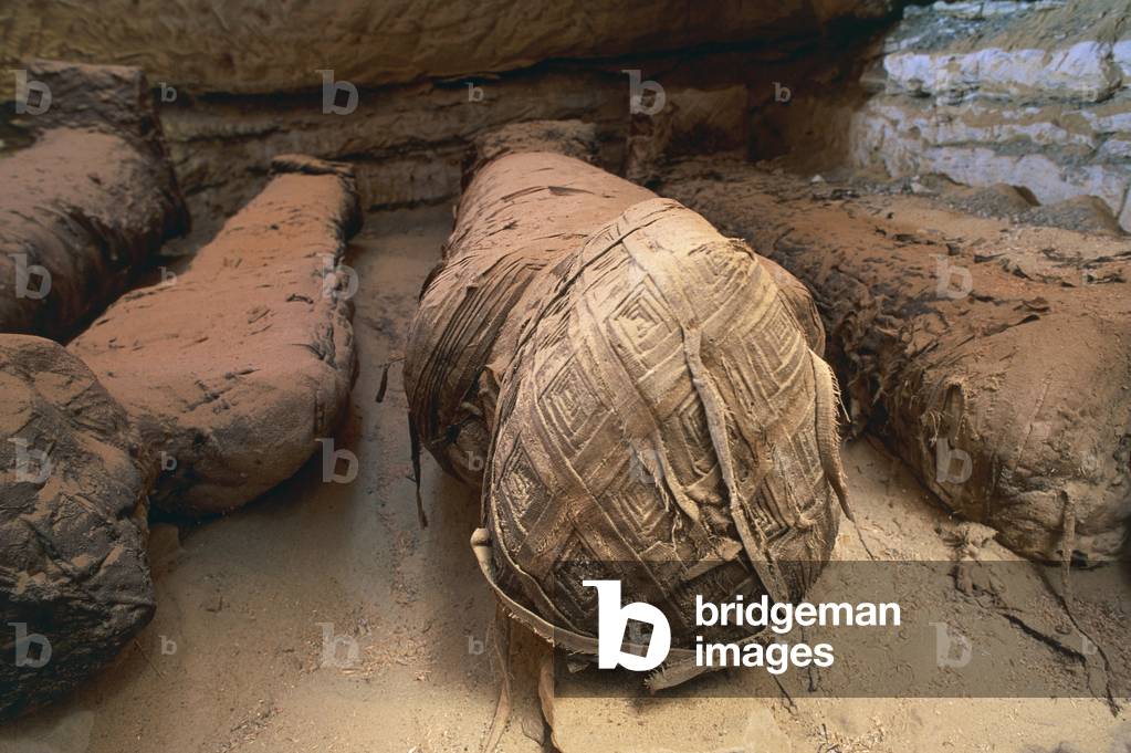 Image of Mummies inside Tomb No 54, Valley of Golden Mummies, Bahariya