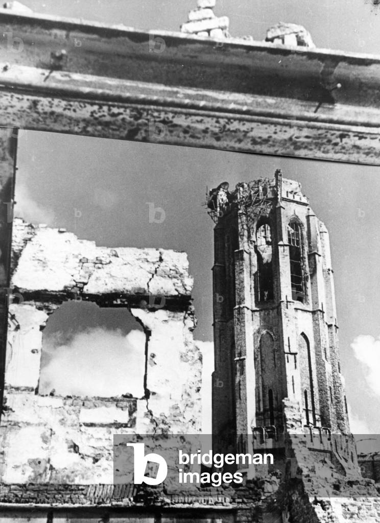Image of Destroyed cities in France during the Second World War, 1940