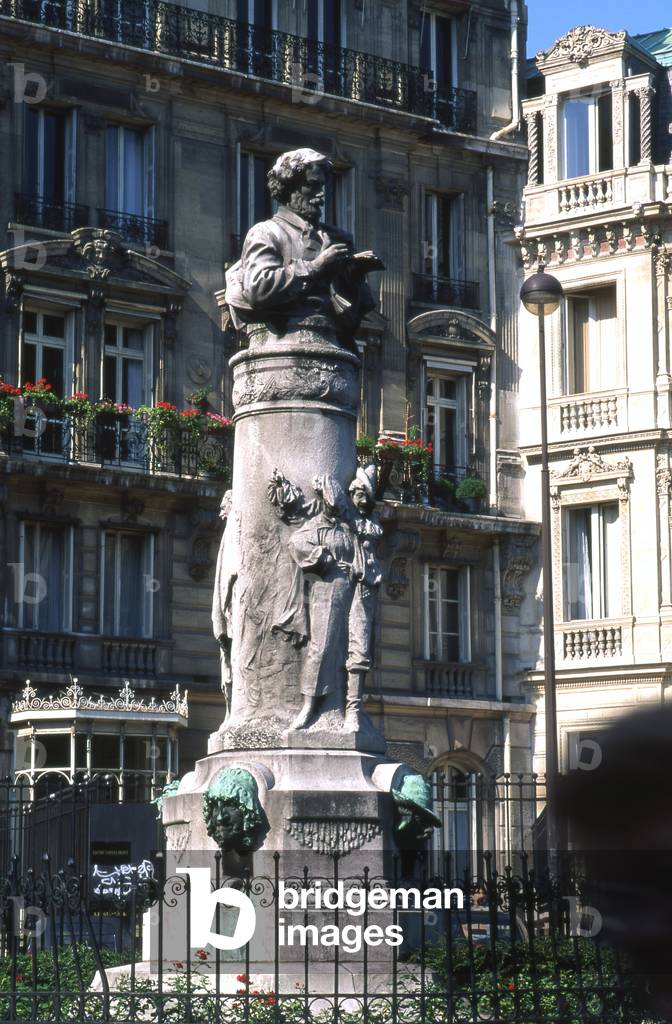 Image of Paul Gavarni Monument, Paris (photo)