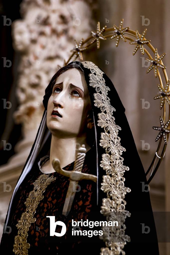 Image of Santa Maria dell'Itria church, Ragusa, Sicily (Italy). Statue ...