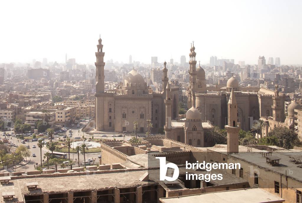 Image of Mosques of Sultan Hassan and the Rifai Mosque, midan Salah