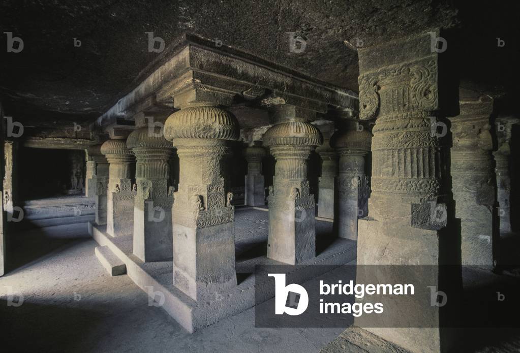 Image of Pillars in cave No 2, Ellora caves (UNESCO World Heritage