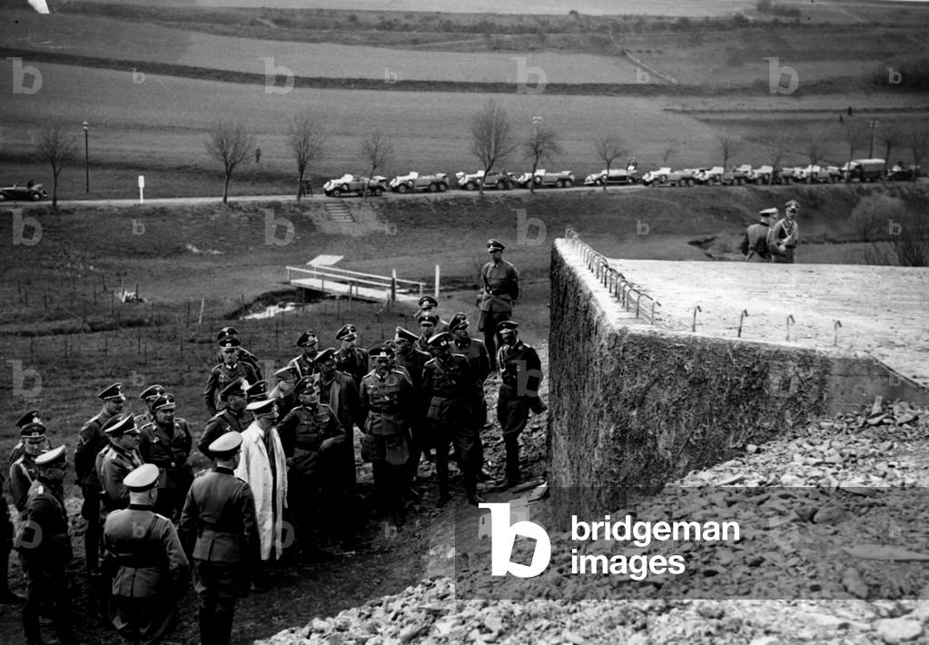 Image of Adolf Hitler with other Wehrmacht officers at the Siegfried Line,