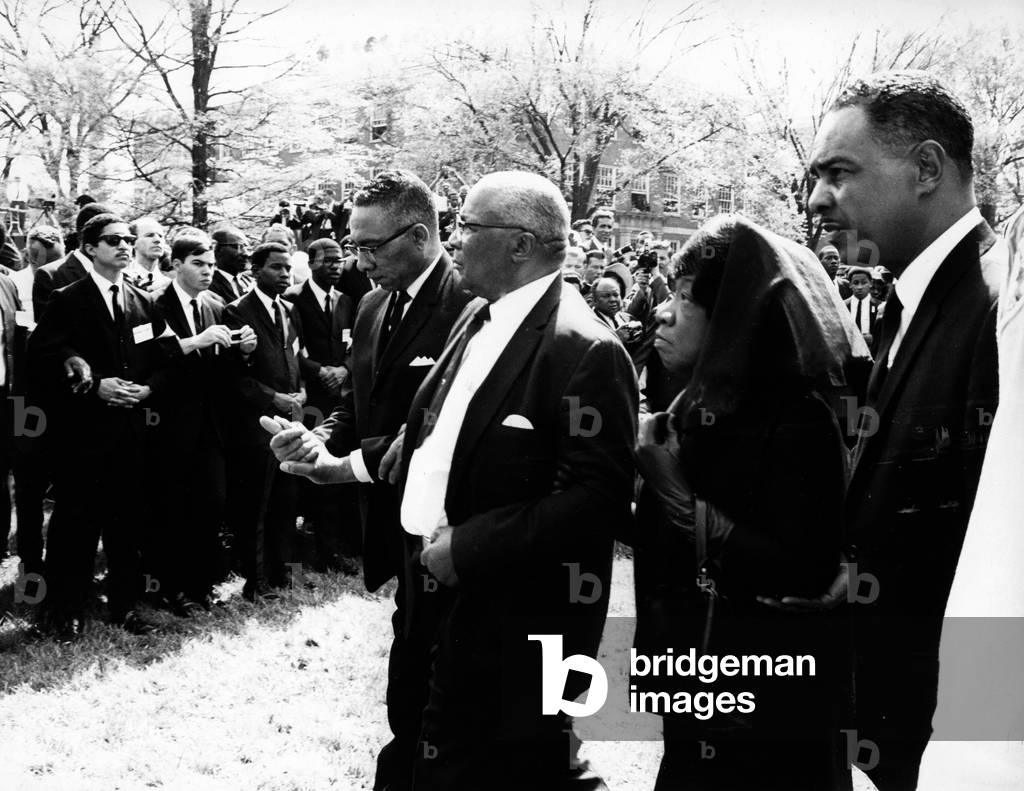 Image of April 9, 1968 - Atlanta, GA, U.S. - Anguished mourners