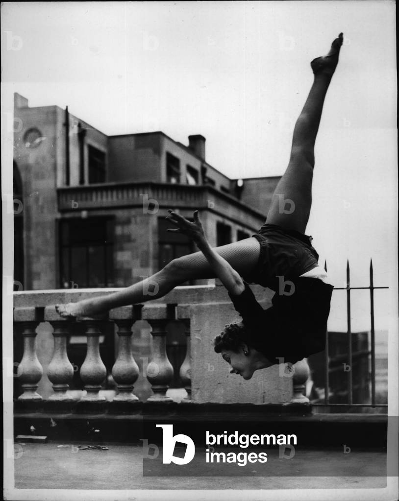 Image of May 05, 1954 - Meribeth Old Takes Over From Sally