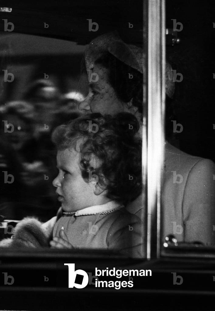 Image of Apr. 04, 1954 - The Royal Children at Waterloo, Princess